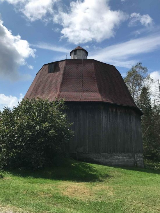 Round Barn Antiques | Frontseat Driving